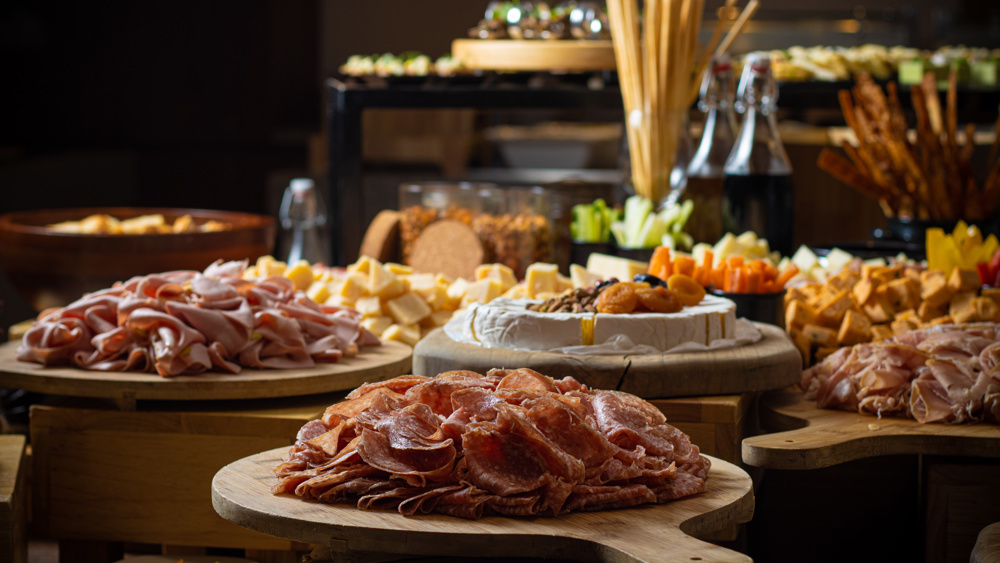 Sunday Lunch Buffet for two at the Marketplace (Premium Package ...